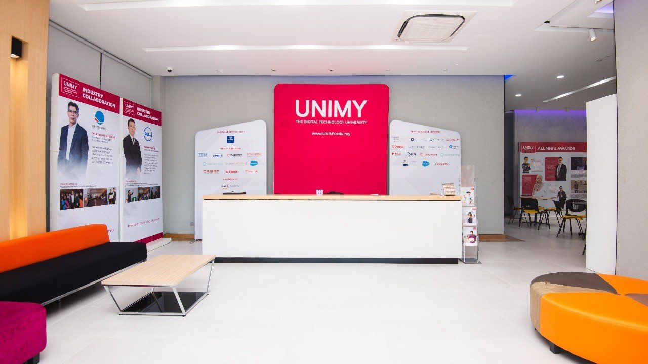 √ Senarai Yuran UniMy: Program & Syarat Kemasukan 2025